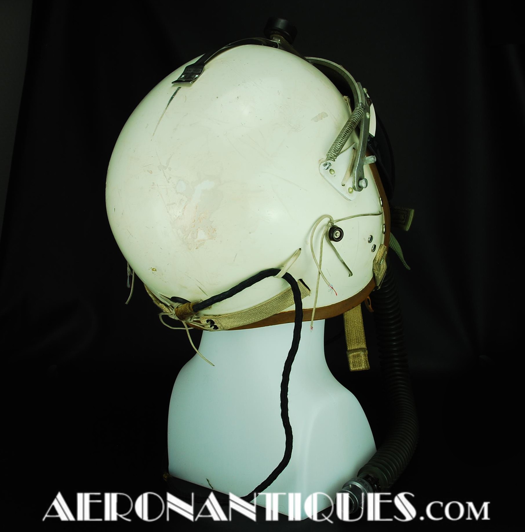helmet;flight helmet;us air force flight helmet;usaf helmet;pilot helmet