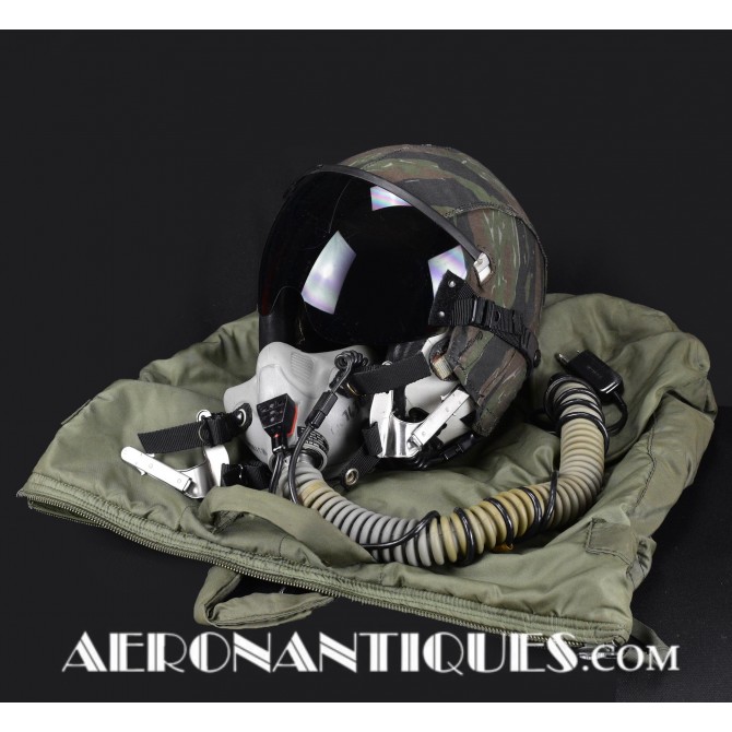 Parachutes & Harnesses