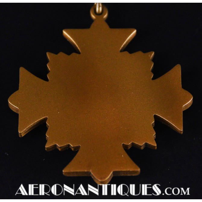 WWII us medal;dfc;distinguished flying cross;