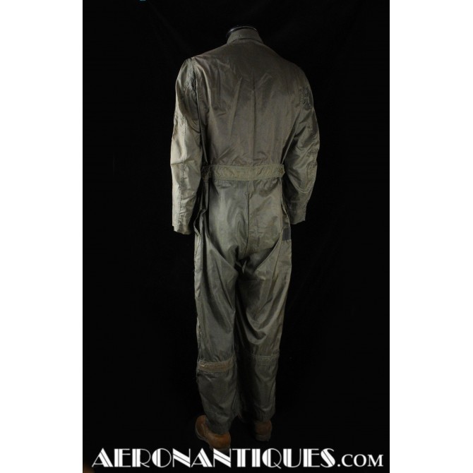 A2;A-2 jacket; WWII flight jacket;flying jacket