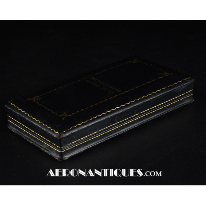 WWII us medal;dfc;distinguished flying cross;