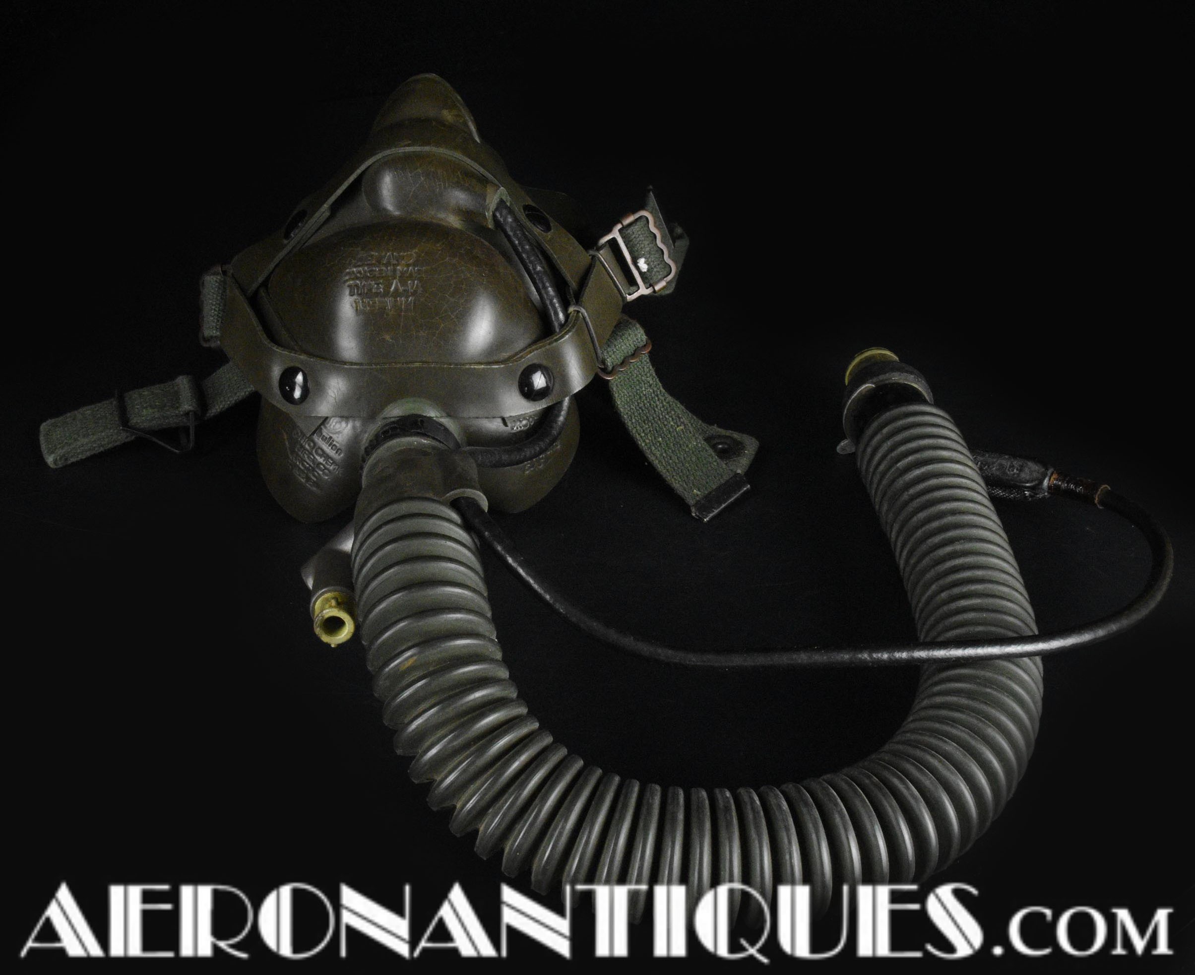 helmet;flight helmet;flying helmet;jet pilot helmet