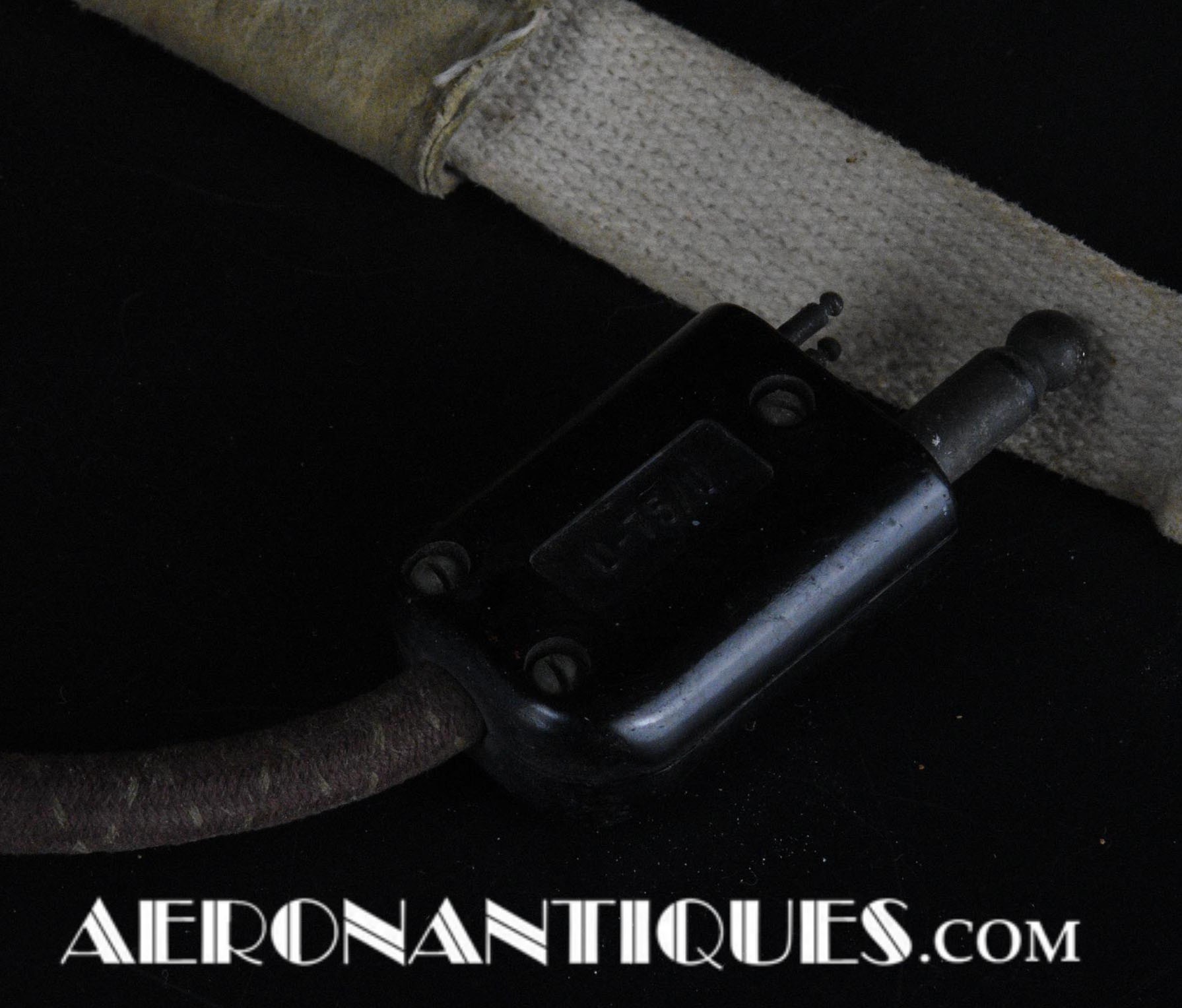 helmet;flight helmet;flying helmet;jet pilot helmet